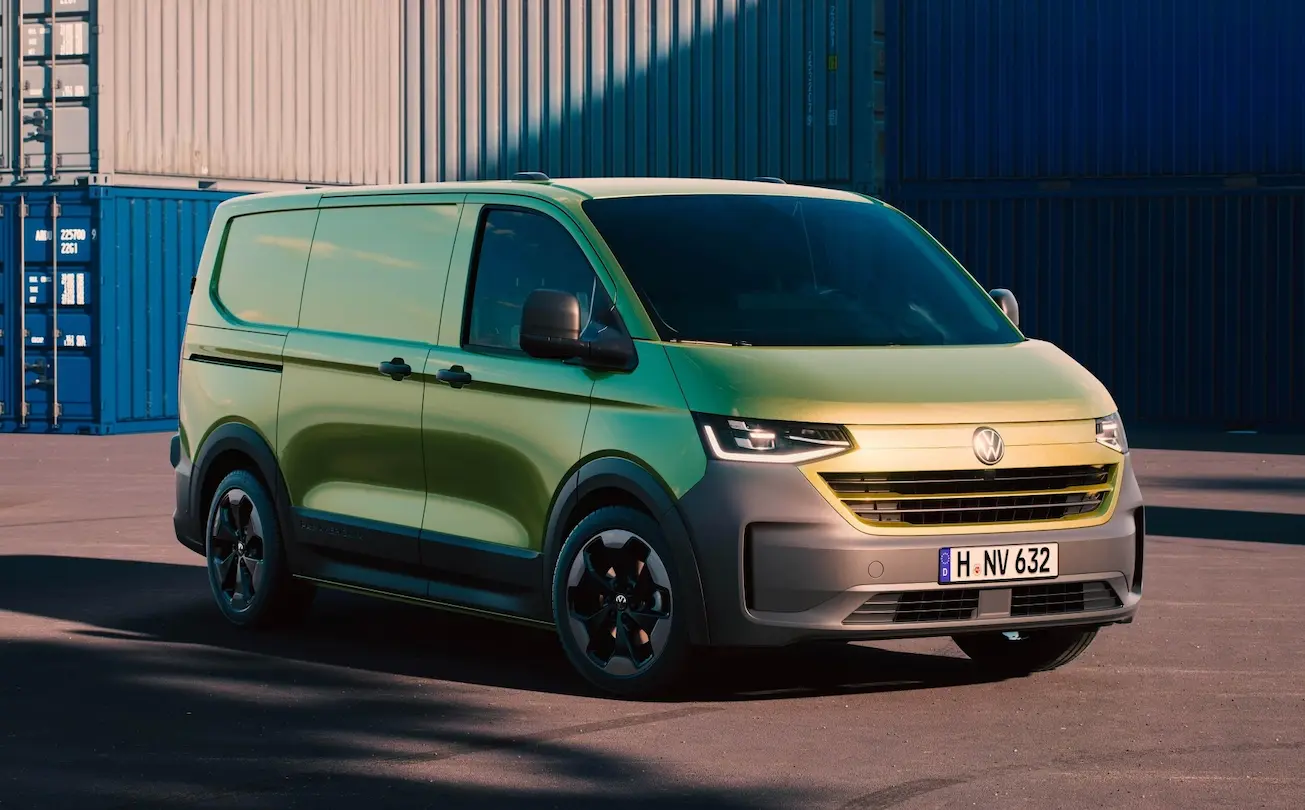 First images of new Volkswagen Transporter revealed - What Van?
